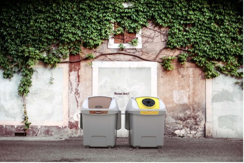 Side-loading containers - CONTENUR